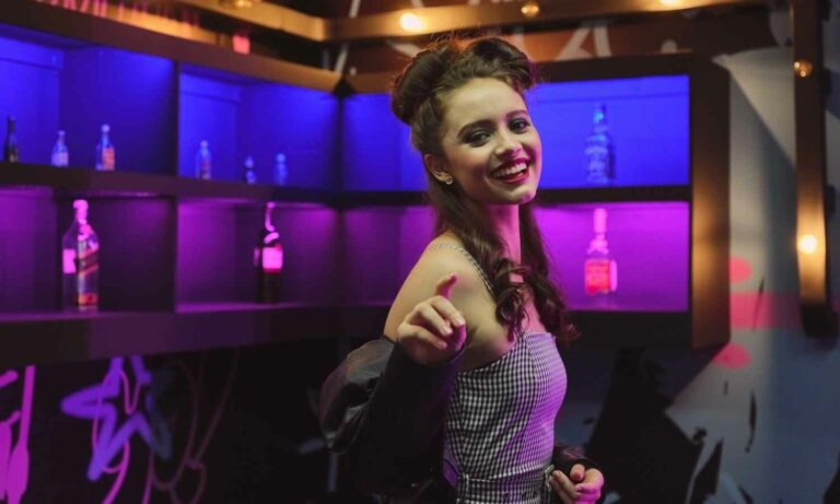 What to Wear to a Club – Clubbing Outfit Ideas & Tips | ClothedUp